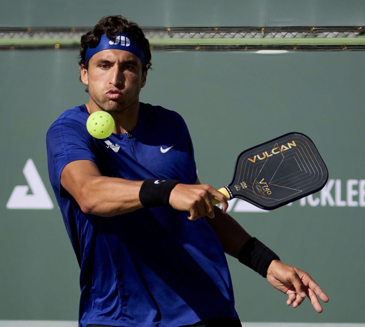 13 Pro Pickleball Players + The Paddles They Use in 2023